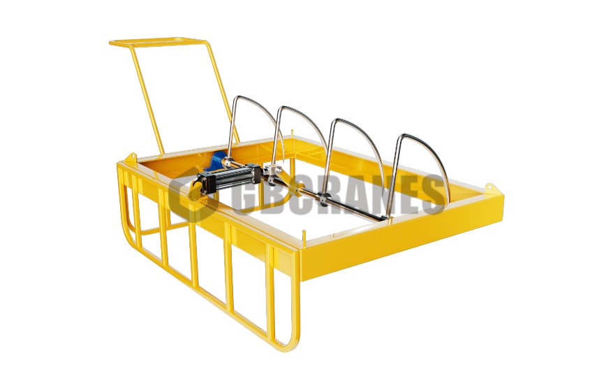 Straw Bale Grab Operated by a Single Person